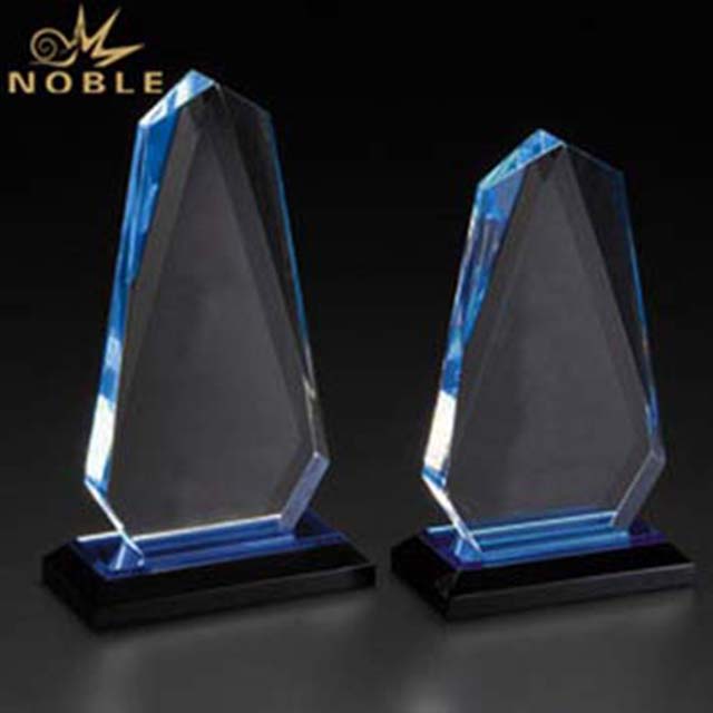 High Quality Clear Acrylic Trophy with Black Base - Buy Clear Acrylic ...