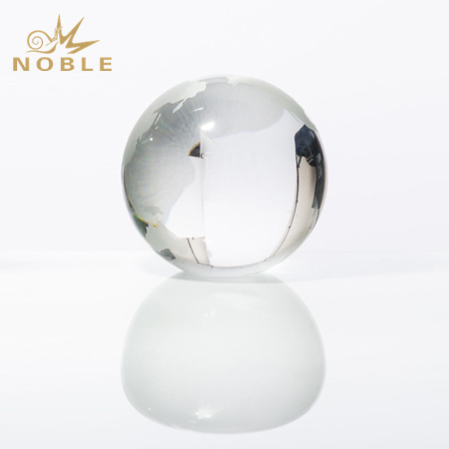 - Buy Clear Sphere Sports Crystal Globe Trophy on Yiwu Noble Import ...