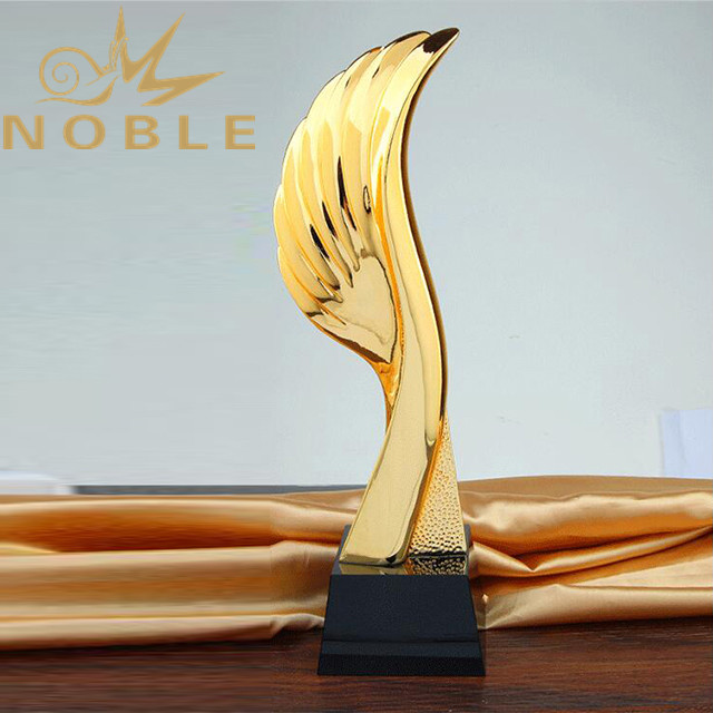 Custom Resin Wing Trophy - Buy Custom Resin Wing Trophy, Resin Trophy ...