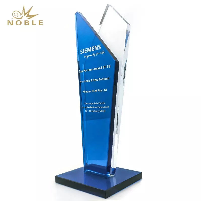 Custom Blue Crystal Top Partner Award As Business Souivenir Gift - Buy Top Partner Award, Flame ...