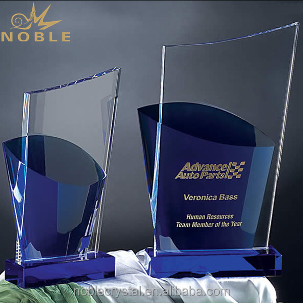 Hot Selling New Design Blue Crystal Custom Plaque with Gold Engraving ...